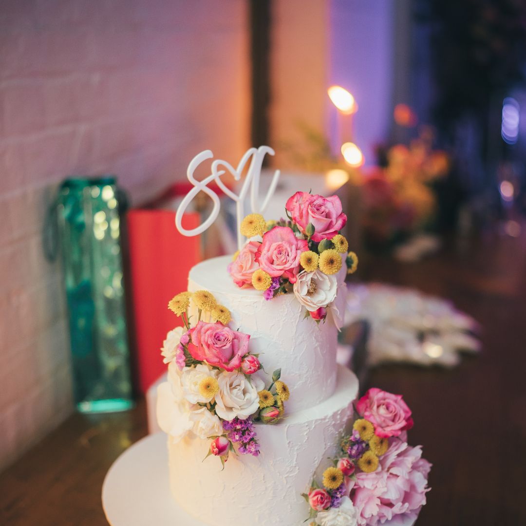 What cake topper size should I order? – Etched Design