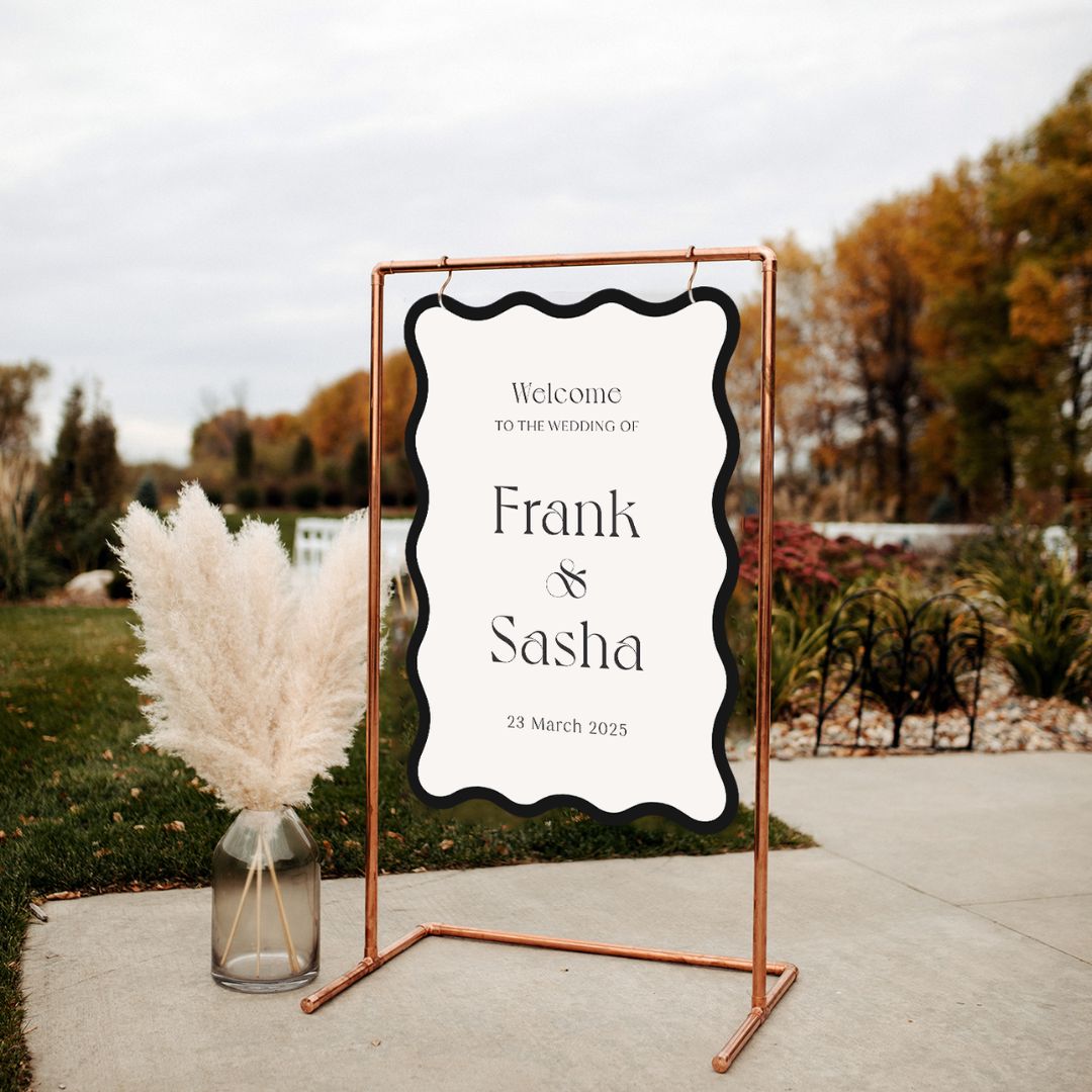 Wavy Welcome Sign | Etched Design
